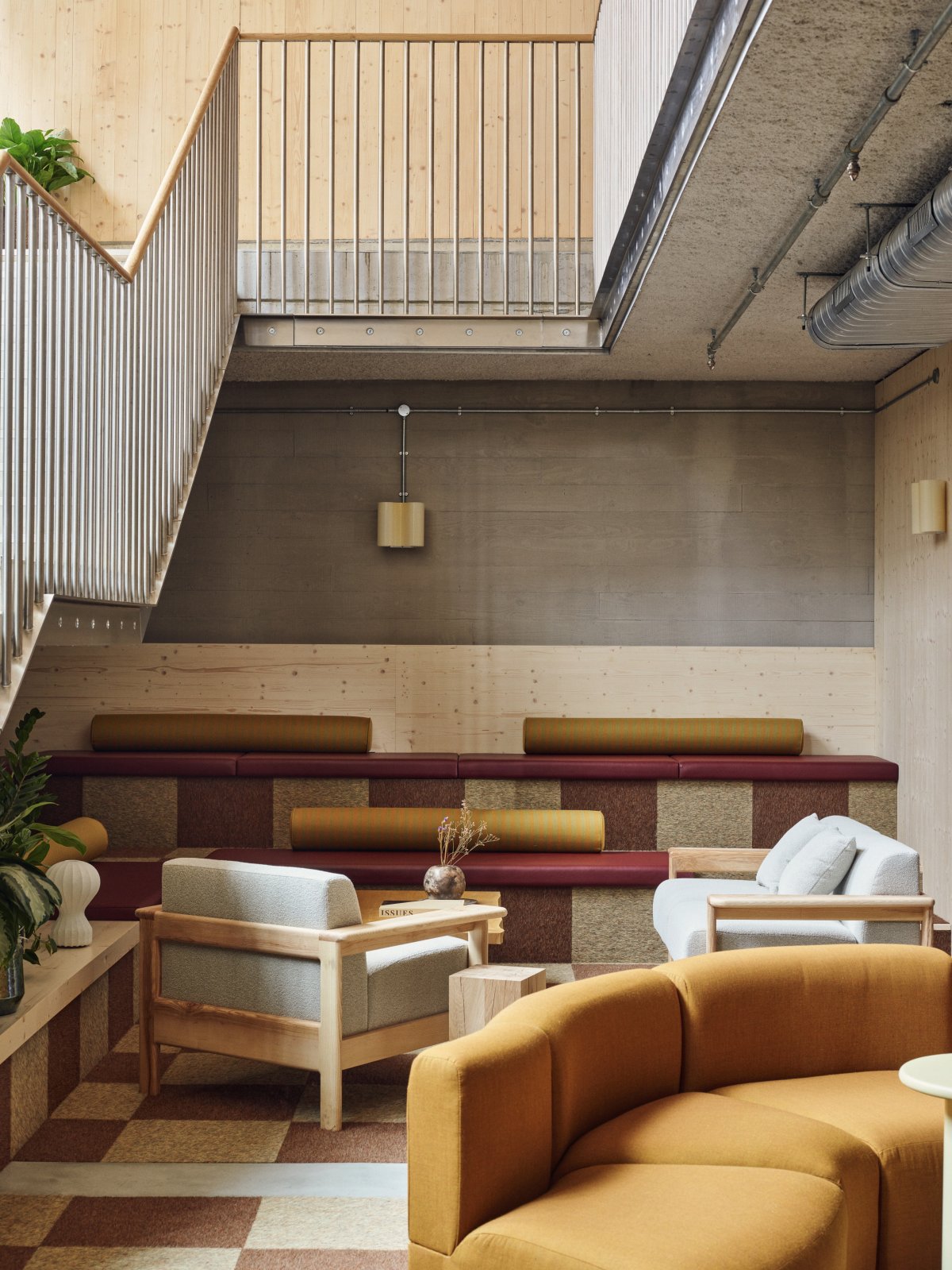 YinjiSpace - Daytrip Studio x TOG Shoreditch Office